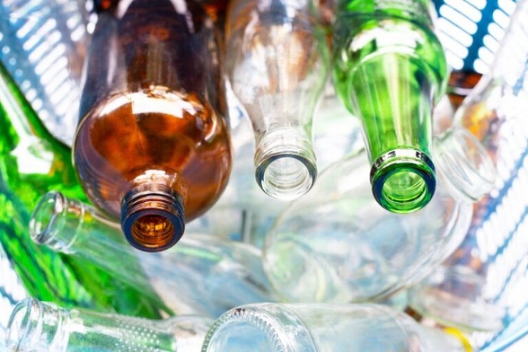 Vidro é Reciclável? Como é o Processo da Reciclagem de Vidro